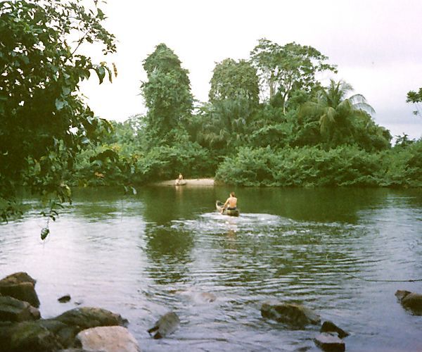 River Scene, photo, Kribi Cameroon Africa